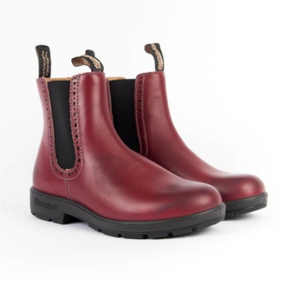 Blundstone | Shoes | New Blundstone 443 Burgundy Red Chelsea Boots ...